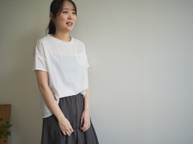 コットンレースのゆったりトップス 白 No.345 | iichi 日々の暮らしを心地よくするハンドメイドやアンティークのマーケットプレイス