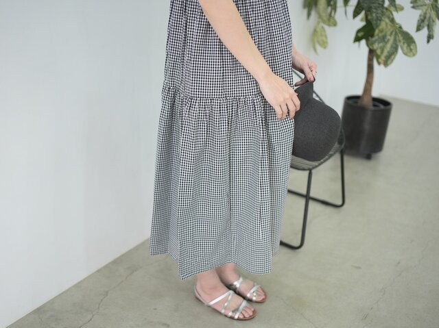 ギンガムチェック ティアードワンピ No.351 | iichi 日々の暮らしを心地よくするハンドメイドやアンティークのマーケットプレイス