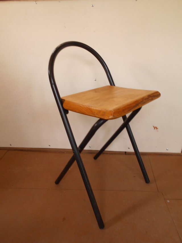 ひのき アイアンテーブルイスセット 04-16 | iichi 日々の暮らしを心地よくするハンドメイドやアンティークのマーケットプレイス