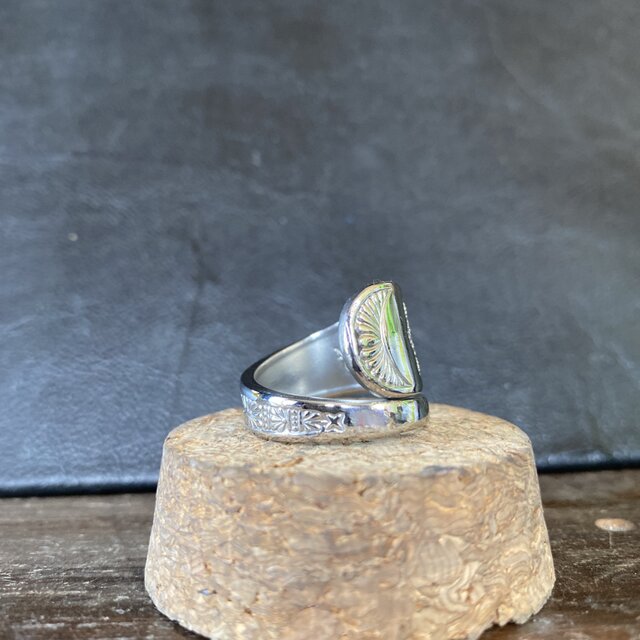 ハンドメイドリングno.151 シルバーアクセサリー スプーンリング 手作り指輪 | iichi 日々の暮らしを心地よくするハンドメイドやアンティークのマーケットプレイス