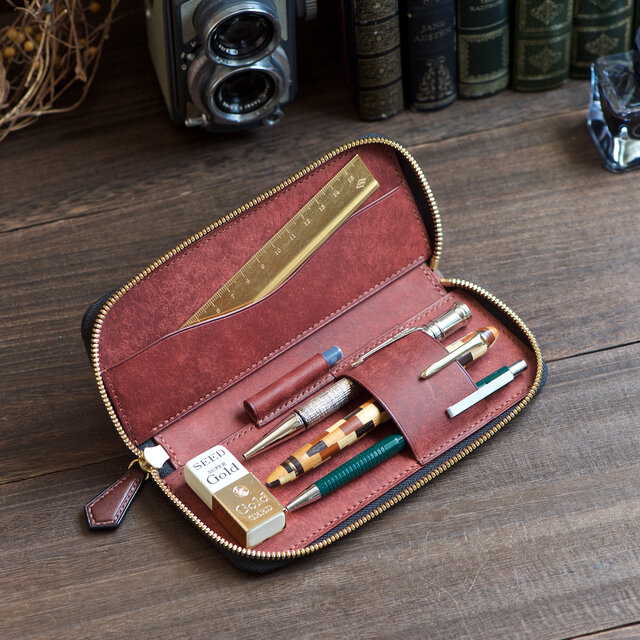 スリムファスナーペンケース カラーオーダー | iichi 日々の暮らしを心地よくするハンドメイドやアンティークのマーケットプレイス