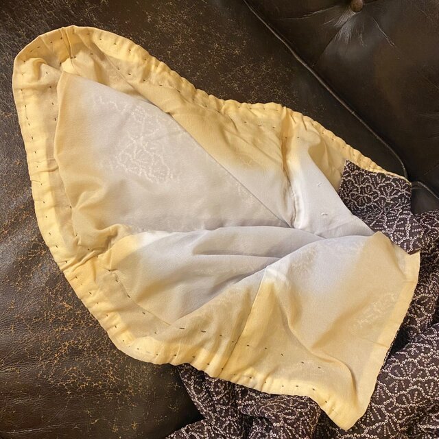 [訳あり]着物 リメイク ワンピース ドレス 洗える 化繊 和洋折衷 誰にも見せない光を、静かに纏う。 KW-952 | iichi 日々の暮らしを心地よくするハンドメイドやアンティークの ...