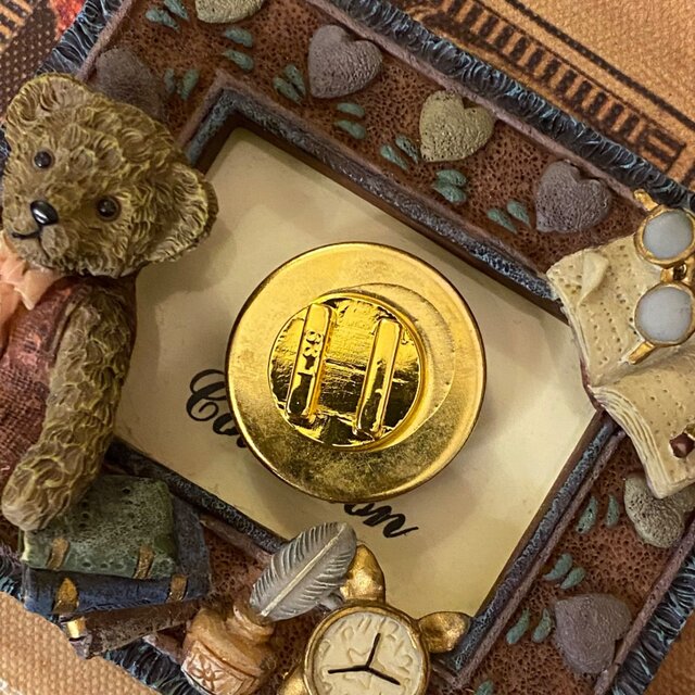 着物 ハンドメイド ガラス 帯留め｜和洋折衷のアクセントに オリジナルデザイン 静かな庭園に咲いた、ロマンスの記憶。 GK-90 | iichi 日々の暮らしを心地よくするハンドメイドや ...