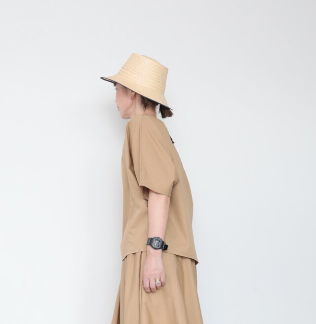 Trial awesome tops / be | iichi 日々の暮らしを心地よくするハンドメイドやアンティークのマーケットプレイス