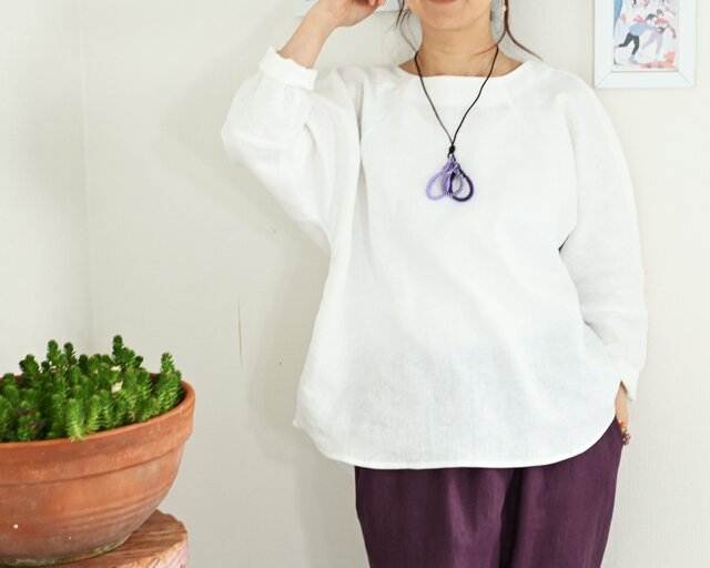 【NEW】出番の多いアイテム♪シンプリーリネンブラウス：白：長袖 | iichi 日々の暮らしを心地よくするハンドメイドやアンティークのマーケットプレイス