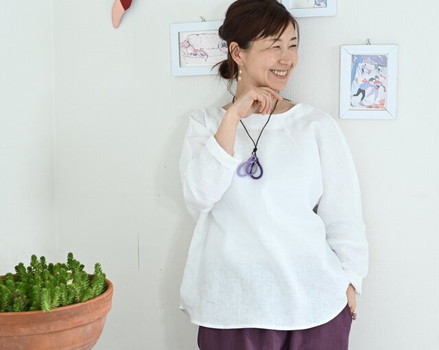 【NEW】出番の多いアイテム♪シンプリーリネンブラウス：白：長袖 | iichi 日々の暮らしを心地よくするハンドメイドやアンティークのマーケットプレイス