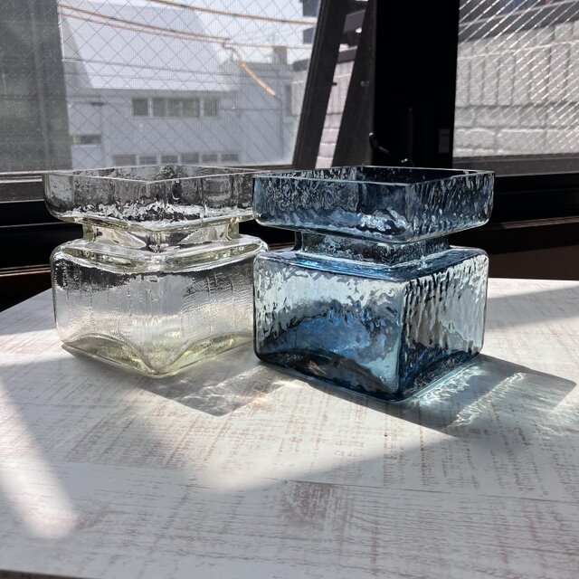 Pala＊氷のゆらぎの花瓶＊北欧＊クリアブルー／Lsize／リーヒマエンラシ／花瓶 | iichi 日々の暮らしを心地よくするハンドメイドやアンティークのマーケットプレイス