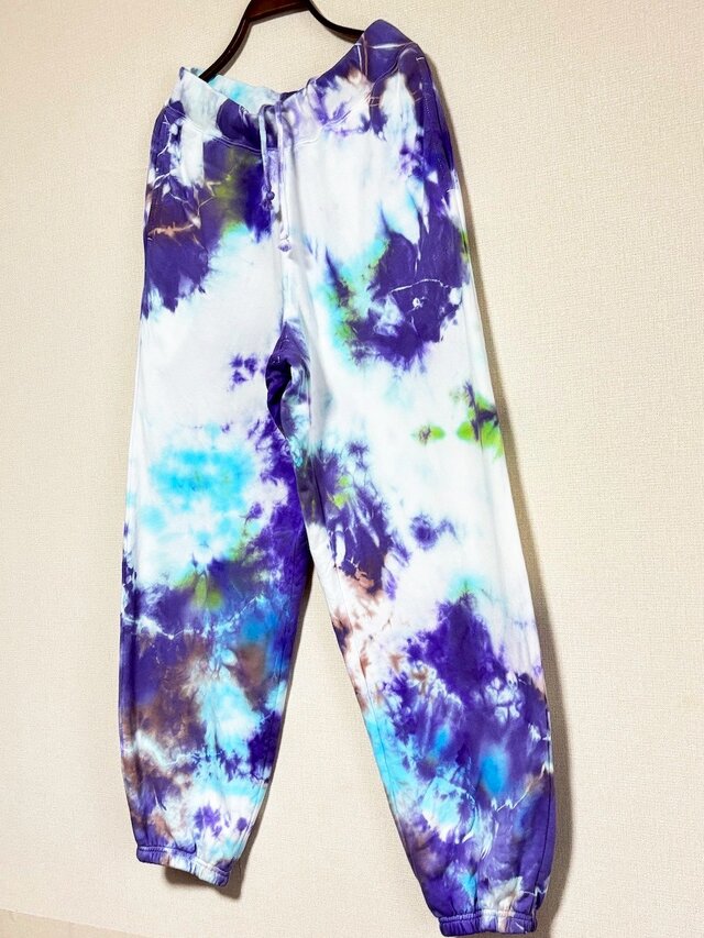 タイダイ スウェットパンツ Lサイズ パープル×ブルー×ブラウン HD23-87 | iichi 日々の暮らしを心地よくするハンドメイドやアンティークのマーケットプレイス