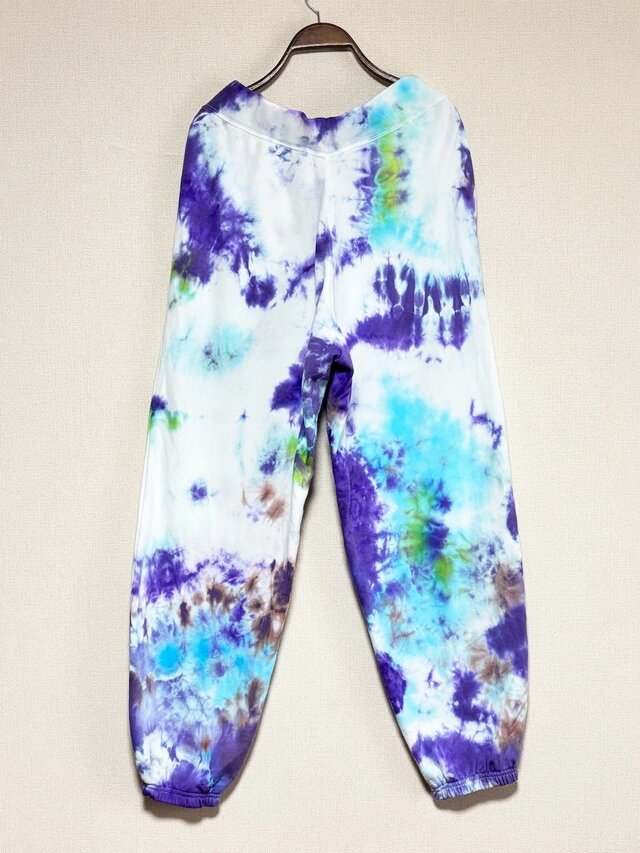 タイダイ スウェットパンツ Lサイズ パープル×ブルー×ブラウン HD23-87 | iichi 日々の暮らしを心地よくするハンドメイドやアンティークのマーケットプレイス