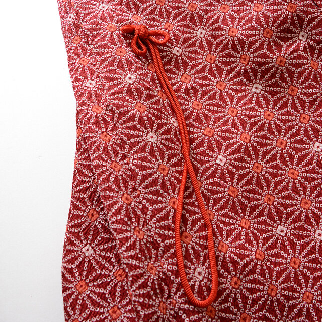 【平成レトロ】美しい絞りの羽織着物｜伝統技法×モダン感覚 Haori Shibori Antique Kimono Jacket | iichi 日々の暮らしを心地よくするハンドメイドや ...