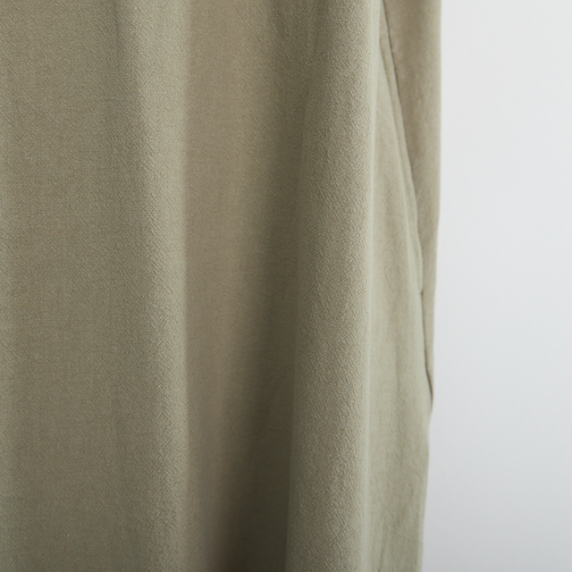 ふんわり柔らかコットン タック ワンピース オリーブ 0702Olive | iichi 日々の暮らしを心地よくするハンドメイドやアンティークのマーケットプレイス