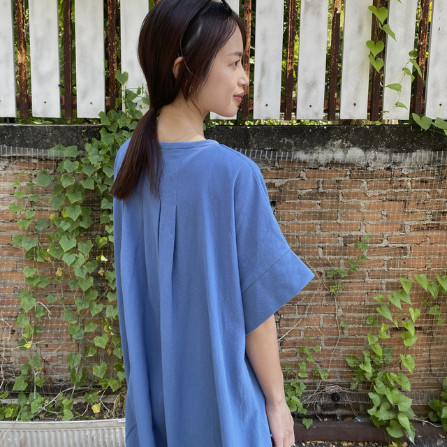 ふんわり柔らかコットン タック ワンピース ダックブルー 0702BL | iichi 日々の暮らしを心地よくするハンドメイドやアンティークのマーケットプレイス