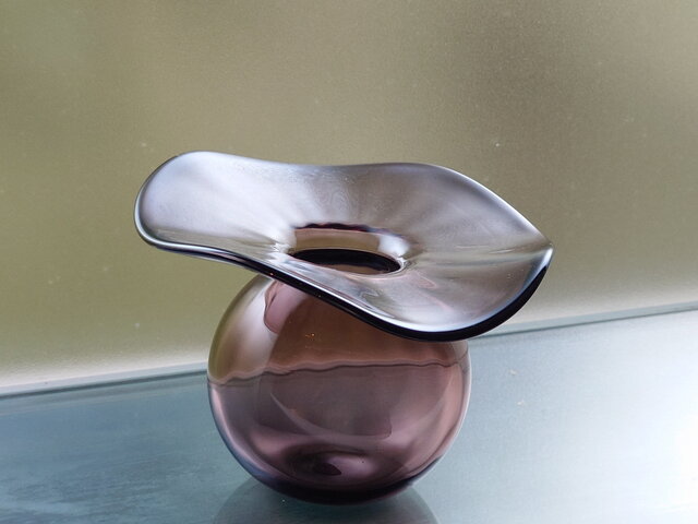 花瓶～fuwari nero miniminimini～透明カラー | iichi 日々の暮らしを心地よくするハンドメイドやアンティークのマーケットプレイス