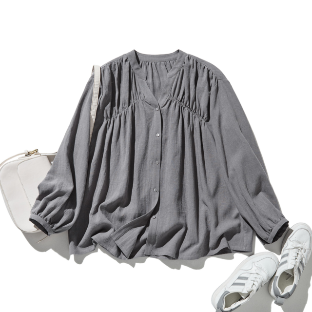 ナチュラルテイストの綿麻シャツブラウス 長袖ブラウス 灰色 250420-3 | iichi 日々の暮らしを心地よくするハンドメイドやアンティークのマーケットプレイス