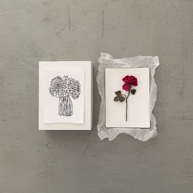 『vividピンク薔薇』 | iichi 日々の暮らしを心地よくするハンドメイドやアンティークのマーケットプレイス