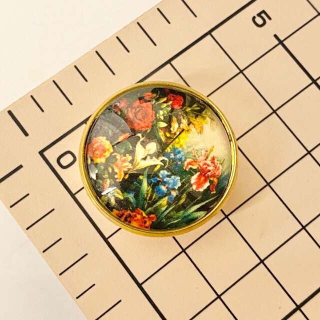 着物リメイク ガラス帯留め 和洋折衷 和ロリータ ハンドメイド アクセサリー 絵画の庭 GK-103 | iichi 日々の暮らしを心地よくするハンドメイドやアンティークのマーケットプレイス