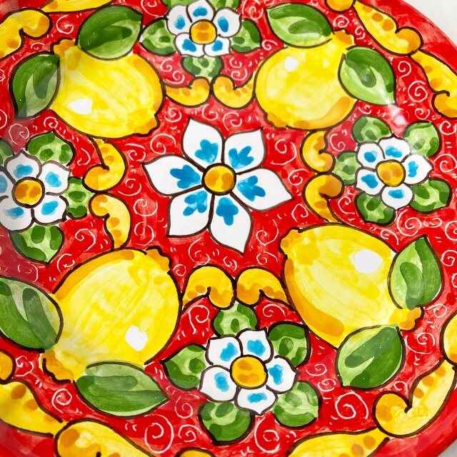 絵皿 26cm GEO047 マヨリカ焼き イタリア陶器 レモン柄 ディナー皿 レッド | iichi 日々の暮らしを心地よくするハンドメイドやアンティークのマーケットプレイス
