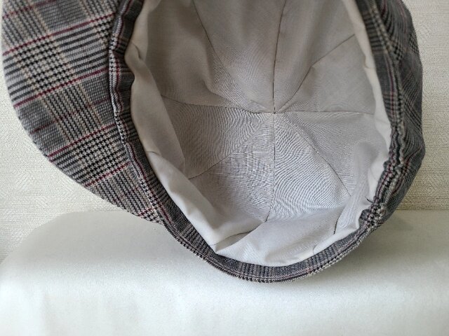 魅せる帽子☆グレンチェックのキャスケット～グレージュ | iichi 日々の暮らしを心地よくするハンドメイドやアンティークのマーケットプレイス