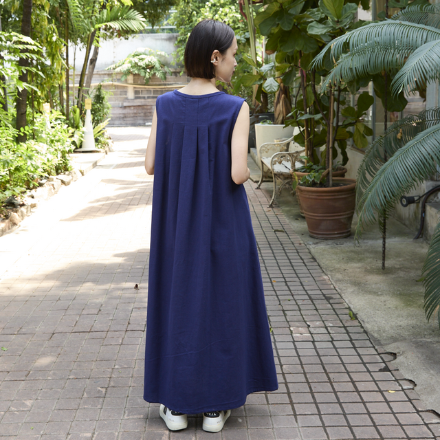 【着丈調整可能】品よく映える コットン キーネック ノースリ ワンピース ネイビー 0655NV | iichi 日々の暮らしを心地よくするハンドメイドやアンティークのマーケットプレイス
