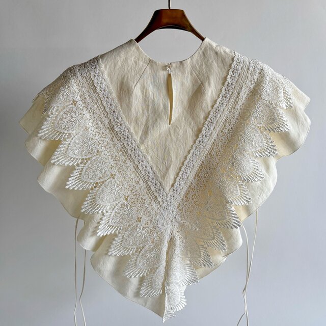 European linen scarf collar (white race) "b" | iichi 日々の暮らしを心地よくするハンドメイドやアンティークのマーケットプレイス
