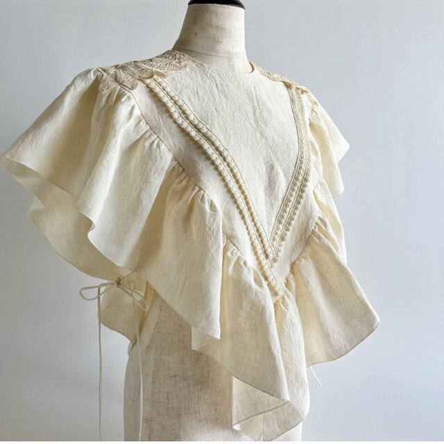 European linen scarf collar (white race) "a" | iichi 日々の暮らしを心地よくするハンドメイドやアンティークのマーケットプレイス