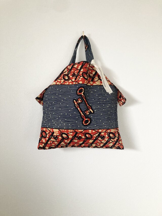2way bag -key- | iichi 日々の暮らしを心地よくするハンドメイドやアンティークのマーケットプレイス