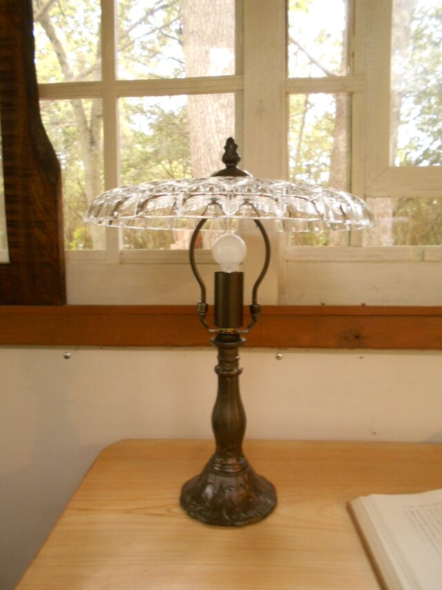 レトロランプ 6-29-2 | iichi 日々の暮らしを心地よくするハンドメイドやアンティークのマーケットプレイス