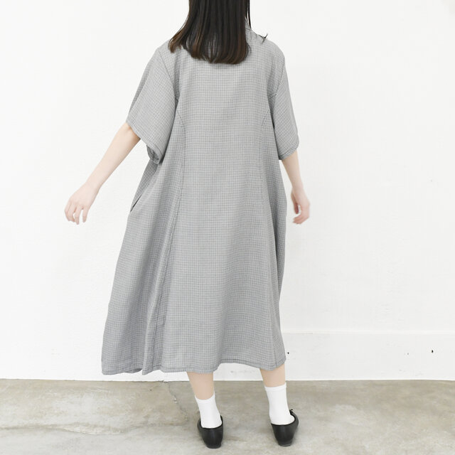 【完全一点物】半袖パネルラインワンピース（グレータータン） | iichi 日々の暮らしを心地よくするハンドメイドやアンティークのマーケットプレイス