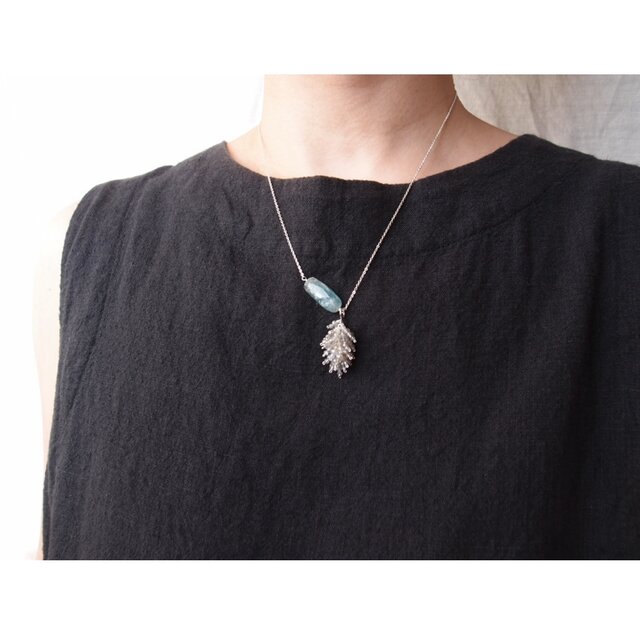 【SV】Aqua Blue Kyanite × Labradorite 2Way Necklace／カイヤナイト ネックレス | iichi 日々の暮らしを心地よくするハンドメイドや ...