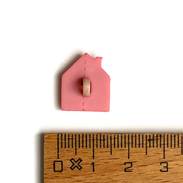 アメリカ Dress it up ボタン8個 レンガのお家 ハウス 小さなおうち 街 町 たてもの 住宅 B-0623f | iichi 日々の暮らしを心地よくするハンドメイドやアンティークの ...