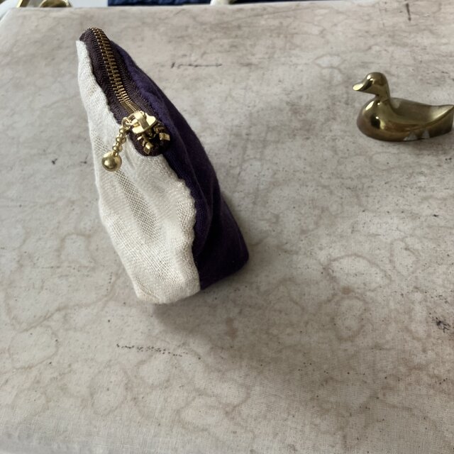 リネンと濃紫のちょこっとポーチ(180) | iichi 日々の暮らしを心地よくするハンドメイドやアンティークのマーケットプレイス