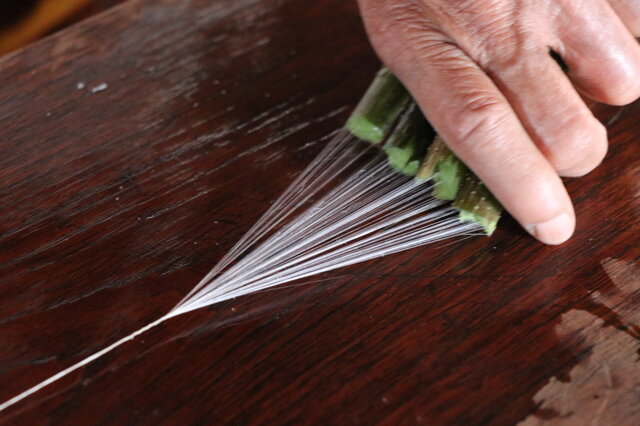 100%蓮糸(藕絲)Normal | iichi 日々の暮らしを心地よくするハンドメイドやアンティークのマーケットプレイス