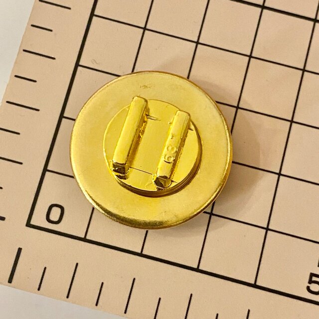 着物リメイク ガラス帯留め 和洋折衷 和ロリータ ハンドメイド アクセサリー 秋の森に、幻は跳ねる。 GK-119 | iichi 日々の暮らしを心地よくするハンドメイドやアンティークの ...