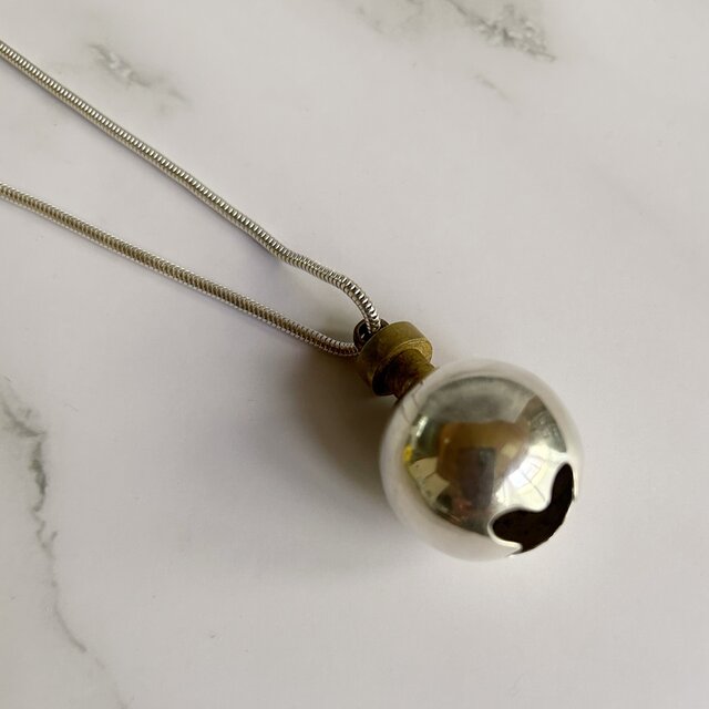 N4-4 the factory_電球 | iichi 日々の暮らしを心地よくするハンドメイドやアンティークのマーケットプレイス