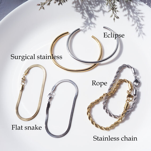 繊細な輝き★ステンレスロープブレス ～Gold/Silver | iichi 日々の暮らしを心地よくするハンドメイドやアンティークのマーケットプレイス