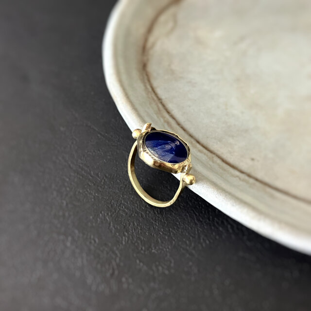 [フランス奇跡のメダイ] ring - octagon blue | iichi 日々の暮らしを心地よくするハンドメイドやアンティークのマーケットプレイス