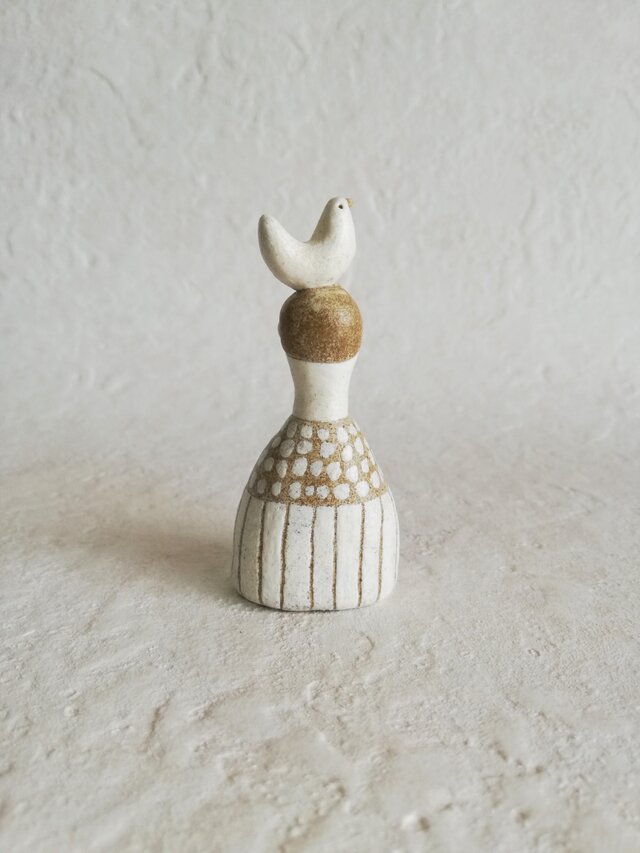 ちいさなとりとひと。 | iichi 日々の暮らしを心地よくするハンドメイドやアンティークのマーケットプレイス