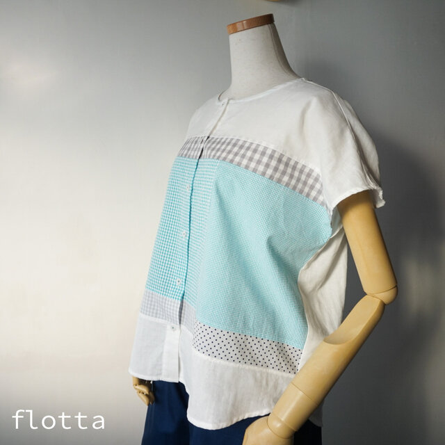 爽やかパッチワークなフレンチスリーブブラウスD(水色mix) | iichi 日々の暮らしを心地よくするハンドメイドやアンティークのマーケットプレイス