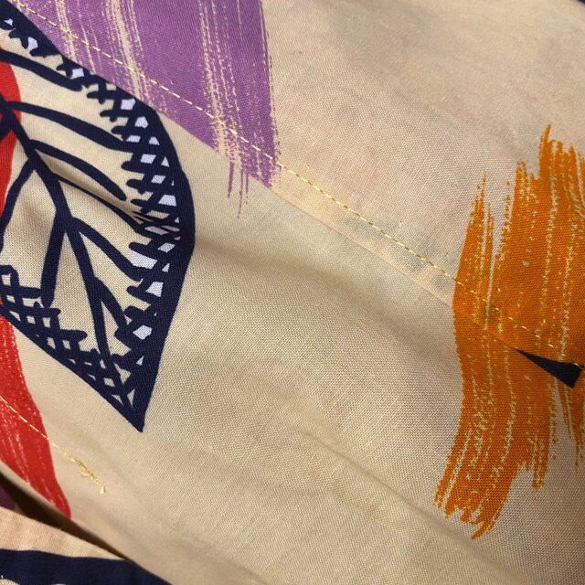 浴衣リメイク ミニミディ ワンピース ドレス ベルト 和洋折衷 真夏のアートをまとう、ブラッシュリーフの舞姫 W-541 | iichi 日々の暮らしを心地よくするハンドメイドやアンティークの ...