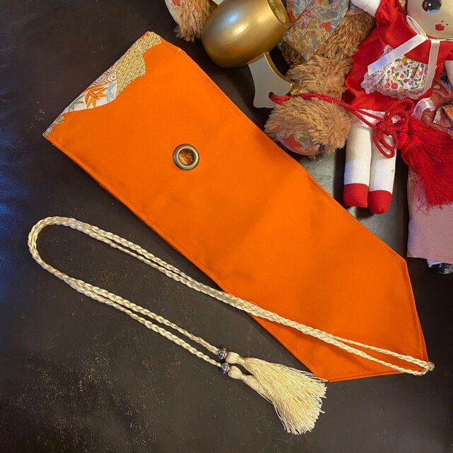 浴衣リメイク ミニミディ ワンピース ドレス ベルト 和洋折衷 真夏のアートをまとう、ブラッシュリーフの舞姫 W-541 | iichi 日々の暮らしを心地よくするハンドメイドやアンティークの ...