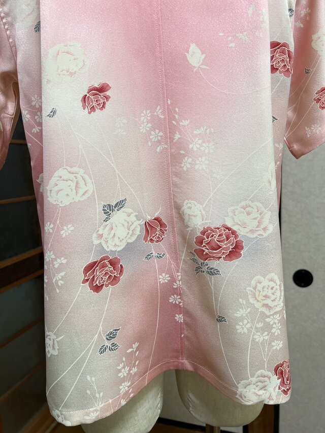 花柄模様、リメイクアロハシャツ、着物、ピンク、M寸！ | iichi 日々の暮らしを心地よくするハンドメイドやアンティークのマーケットプレイス
