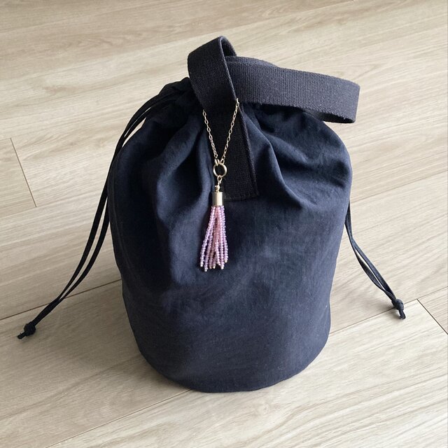 ビーズタッセルチャーム | iichi 日々の暮らしを心地よくするハンドメイドやアンティークのマーケットプレイス