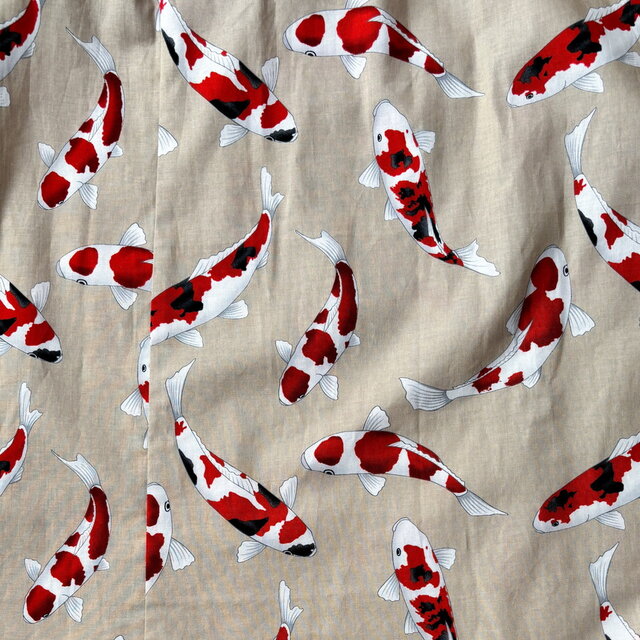 レディのためのプラムワンピース（5分袖）：120cm丈（錦鯉：ベージュ） | iichi 日々の暮らしを心地よくするハンドメイドやアンティークのマーケットプレイス