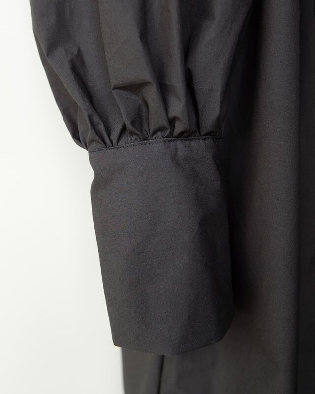 レイン・ドレスコート【gri:n ai】 | iichi 日々の暮らしを心地よくするハンドメイドやアンティークのマーケットプレイス