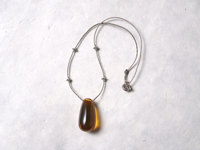 -Green burmite- code pendant | iichi 日々の暮らしを心地よくするハンドメイドやアンティークのマーケットプレイス