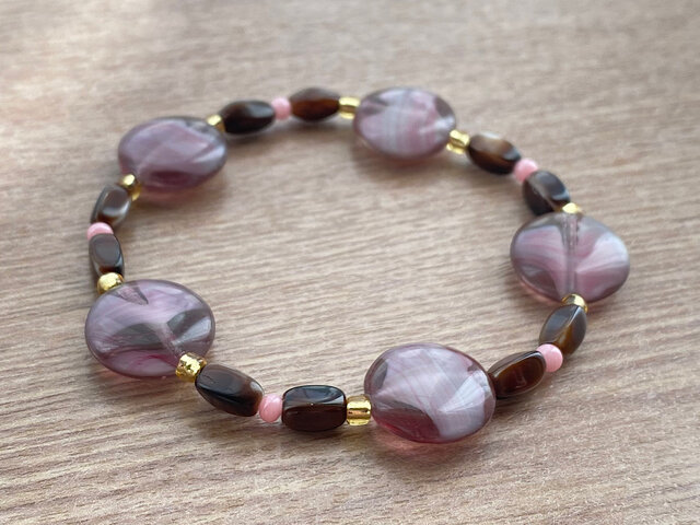 Beaded bracelet-74 | iichi 日々の暮らしを心地よくするハンドメイドやアンティークのマーケットプレイス