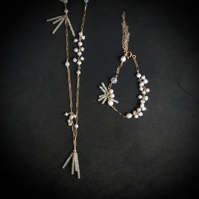 [111]オパールと淡水パールのネックレス 53cm | iichi 日々の暮らしを心地よくするハンドメイドやアンティークのマーケットプレイス