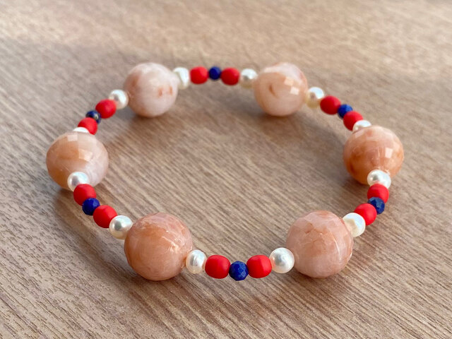 Beaded bracelet-75 | iichi 日々の暮らしを心地よくするハンドメイドやアンティークのマーケットプレイス