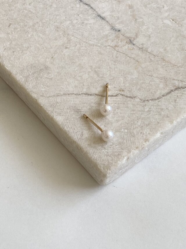 14kgf 極小2.8～3mmアップベビーパールアコヤバロック粒スタッドピアス | iichi 日々の暮らしを心地よくするハンドメイドやアンティークのマーケットプレイス