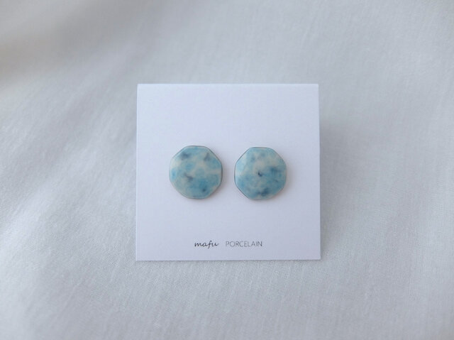 ピアス squarecut wind | iichi 日々の暮らしを心地よくするハンドメイドやアンティークのマーケットプレイス